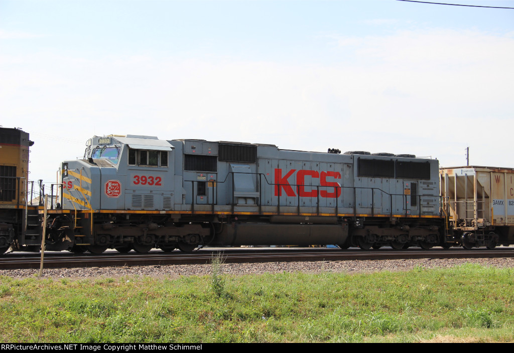 KCS 3932